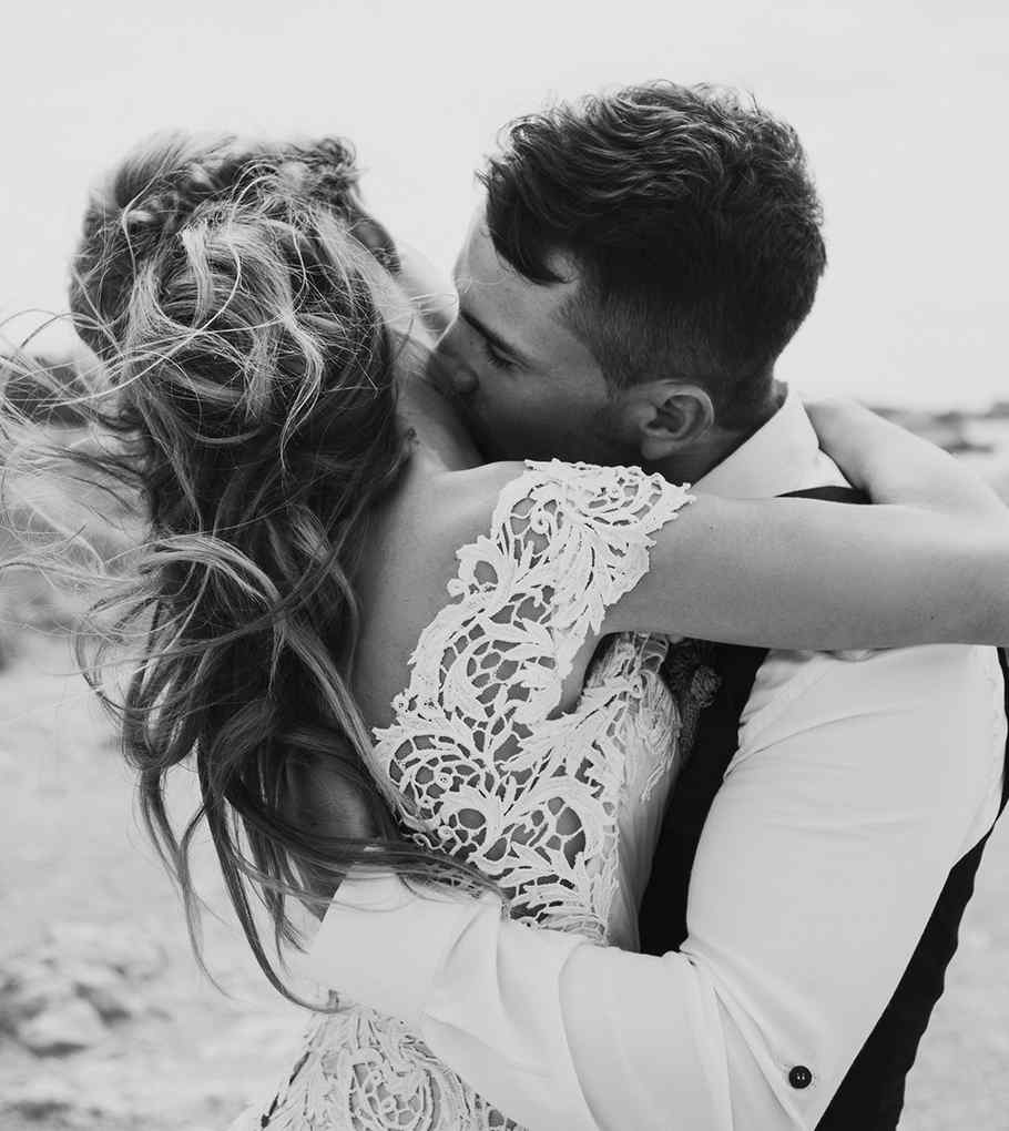 Dor Events – Decors, Event Hosting and Event Item Rentals